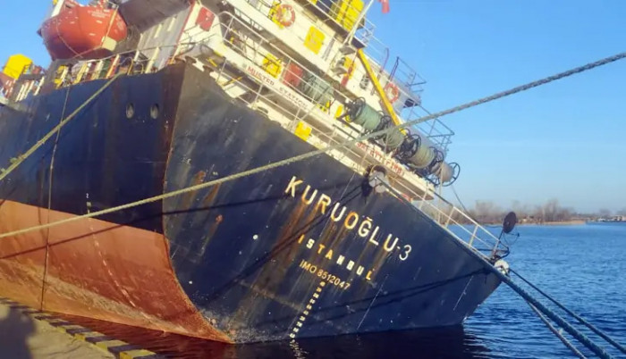 Turkish Cargo Ship Damaged In Kherson Port During Russian Attack On ...