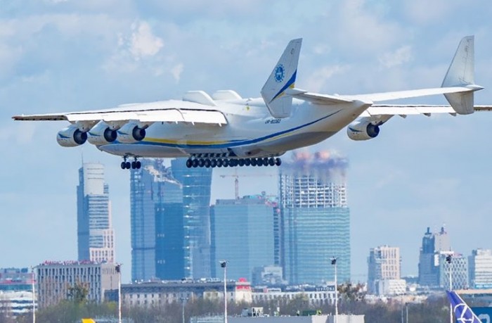 Ukraine’s Mriya Aircraft Transports Largest Volume Of Cargo In Aviation ...